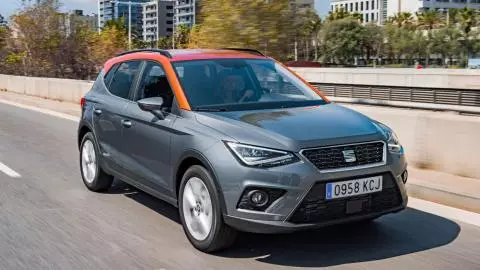 Суперники Seat Arona