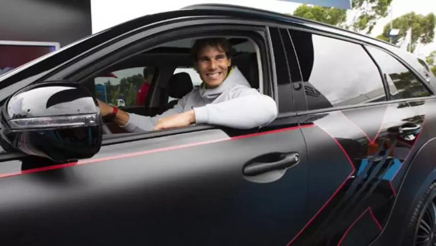 Kia Sorento nke Rafael Nadal.