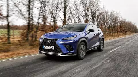 Lexus NX 300h F Sport 4WD-ийг турших