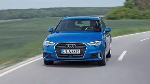 Audi A3 2016 priekis