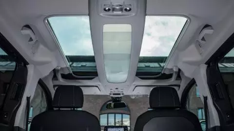 toyota-proace-city_panoramic-roof