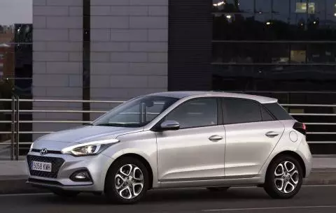 hyundai i20 2018