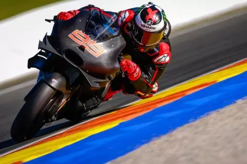 Lorenzo-Test-MotoGP-Walencja-2017