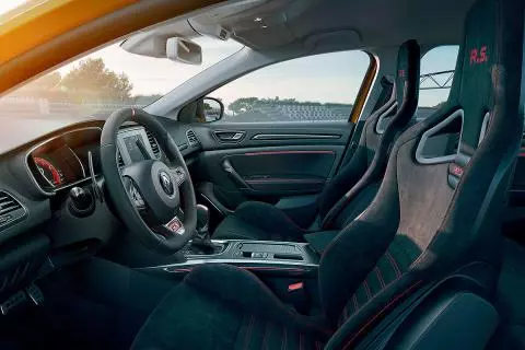 Pagsubok ng Renault Megane RS