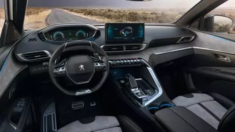 peugeot-3008-vs-vw-tiguan_3008-cockpit