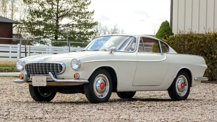 Retounen Volvo P1800