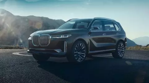 BMW X7 iPerformance கருத்து