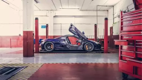 ITV o McLaren P1 (I)