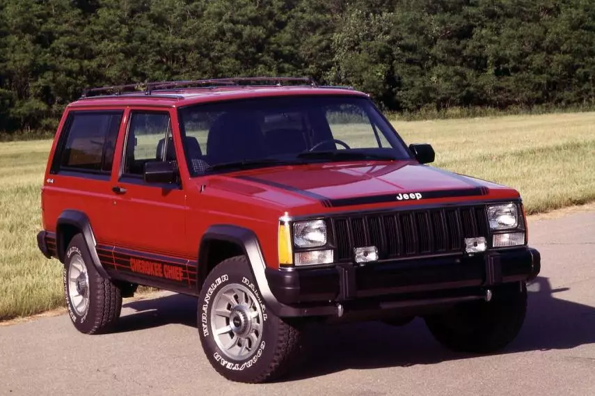 Jeep Cherokee тарихы