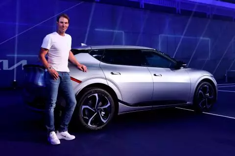 Kia EV6, to je nový elektromobil Rafy Nadala