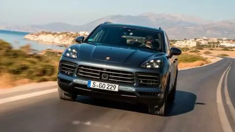 teszt porsche cayenne 2018 3 0 340 LE