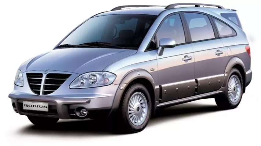 SsangYong Rodius - First Generation