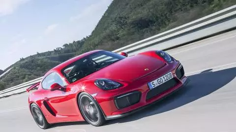 Thử nghiệm: Porsche Cayman GT4 2015