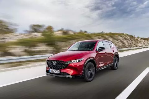 2022 m. Mazda CX-5 bandymų galerija