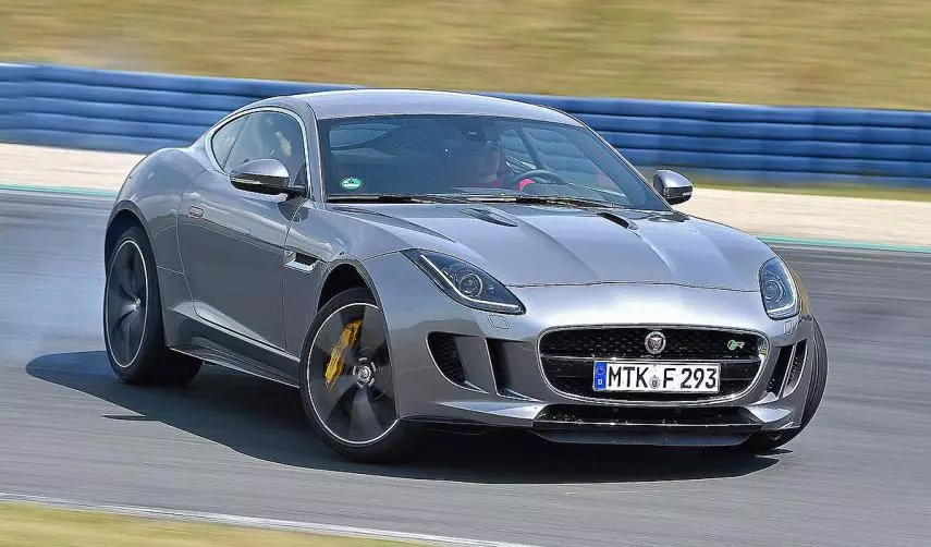 Jaguar F-Type R Coupe