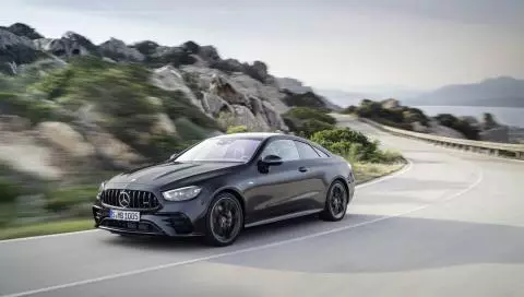 Mercedes E-Class Coupe 2020