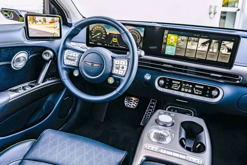 Cockpit Genesis