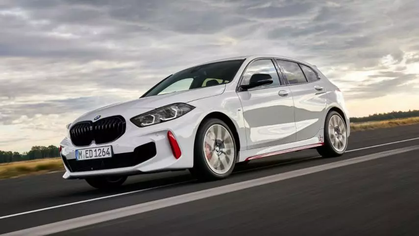 BMW 1 seriyali 2021 yil