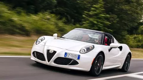 Tés: Alfa Romeo 4C lancah