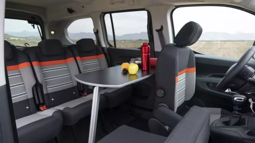 Tinkervan 的 Citroën Berlingo