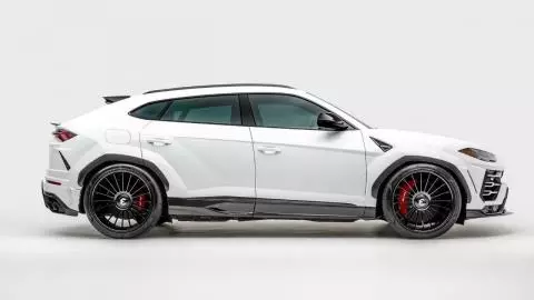 1016 Industries Lamborghini Urus