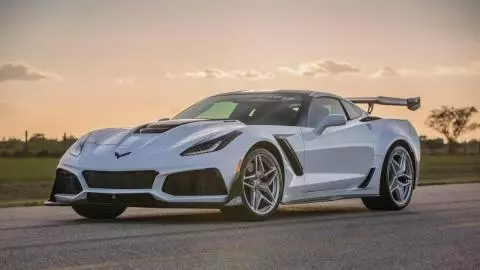 Korweta Hennessey ZR1