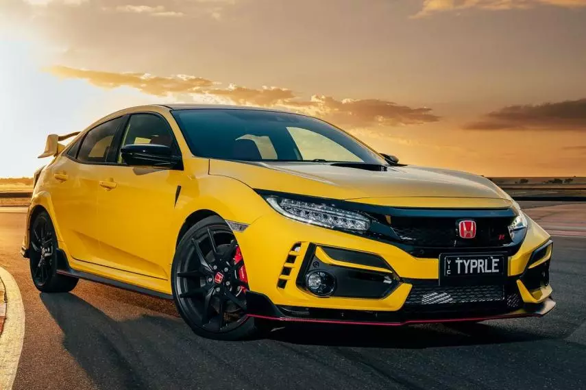 Honda Civic Type R mbush 25 vjeç