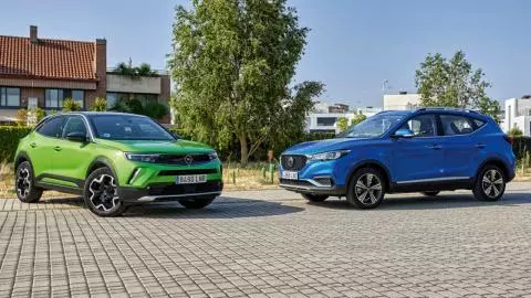 jämförande mg zs ev vs opel mokka-e 1