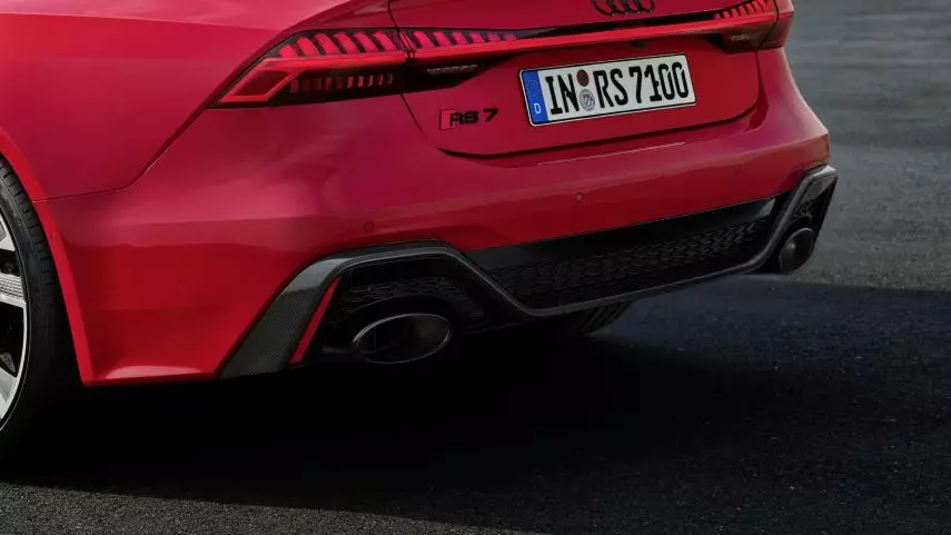 Audi RS7 سپورت بیک 2020