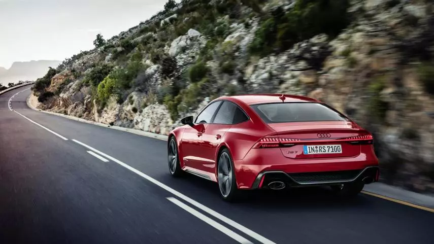 Audi RS7 سپورت بیک 2020