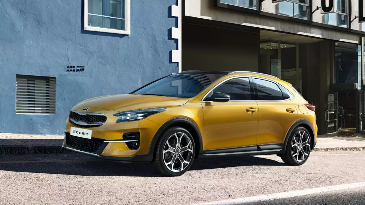 Kia XCeed, bag-ong crossover usab ingon nga usa ka plug-in hybrid