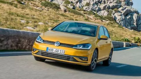 Volkswagen Golf 2017 перед