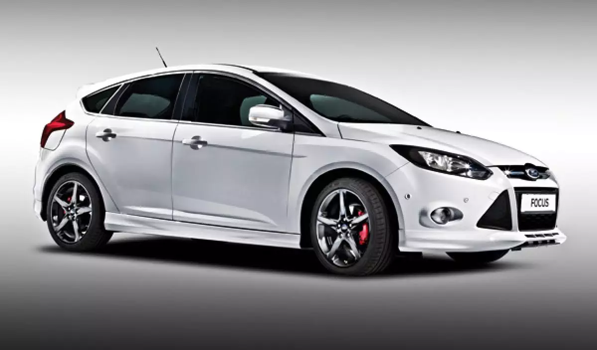 Ford Focus Sport, tambah sportivitas