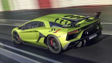 Lamborghini Aventador SVJ