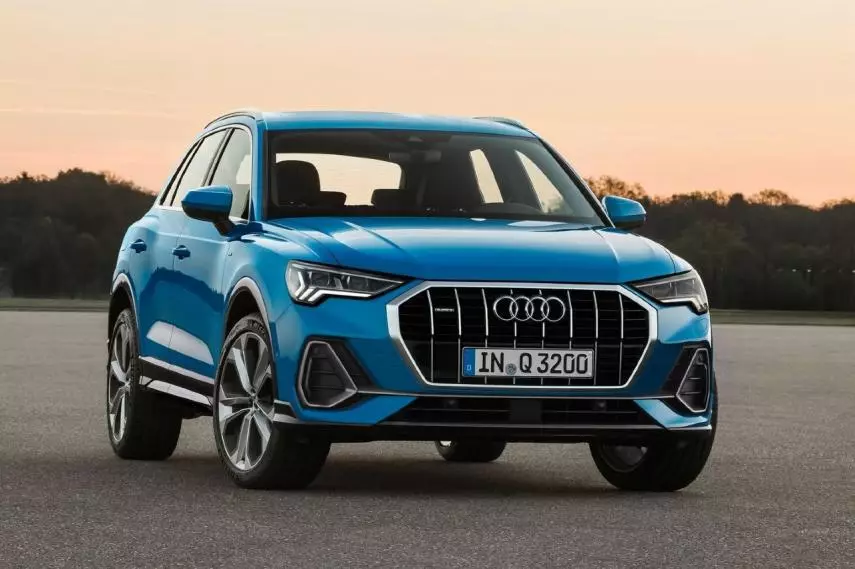 Prezoj de Audi Q3