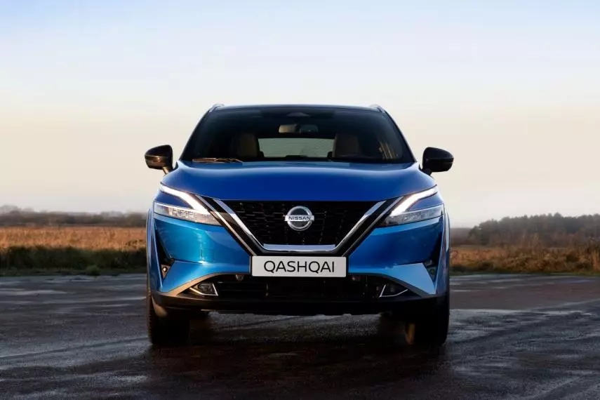 Nissan Qashqai 2021, hybridversjoner