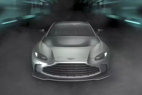 Aston Martin Vantage V12