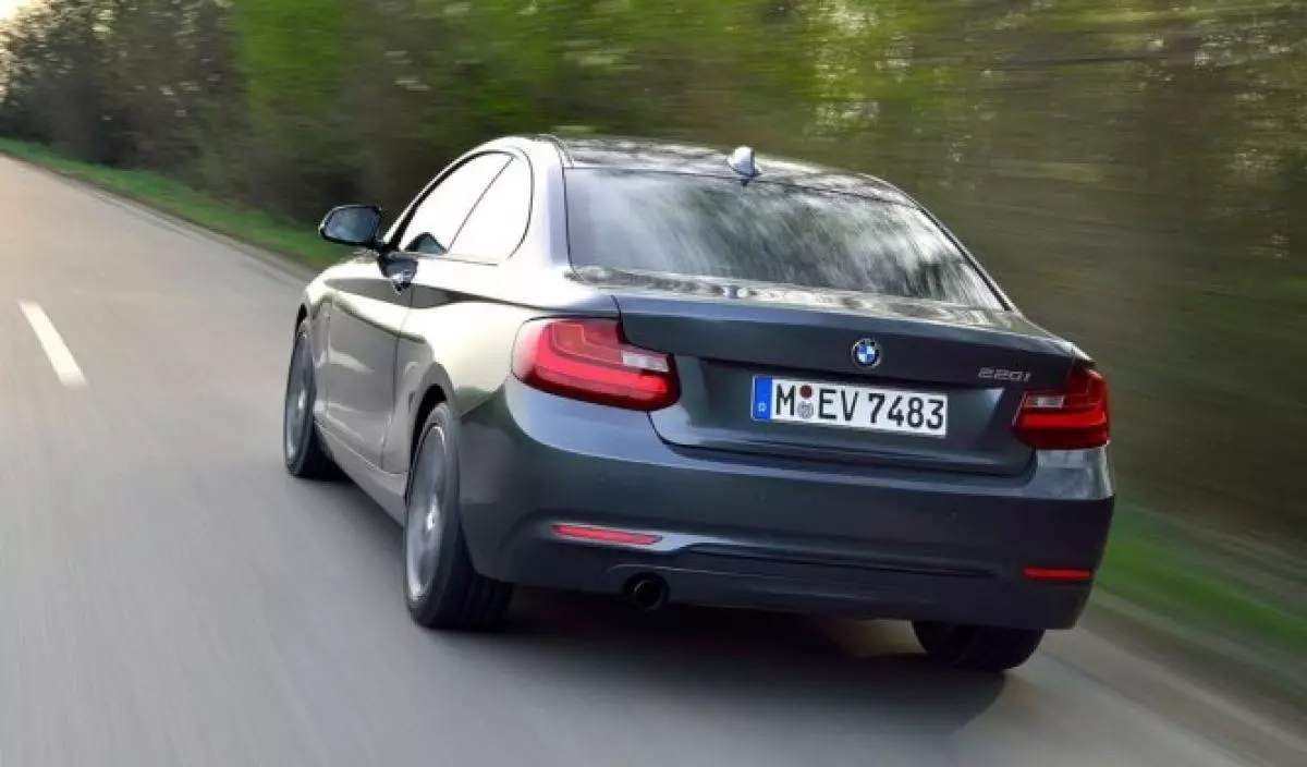 BMW 2 Series 2018: sil fierder te wêzen rear-wheel drive