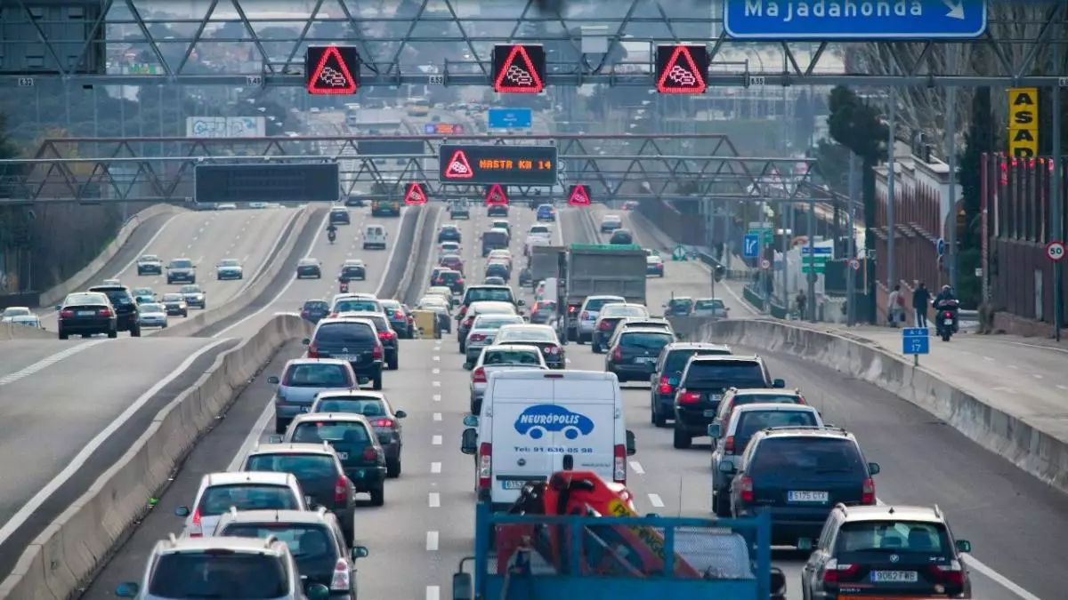 L'operatiu especial de la DGT pel pont de Tots Sants