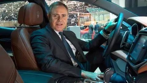 Η Ermenegildo Zegna υπογράφει συμφωνία με την Maserati - Harald Wester interior