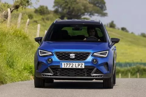 Pagsubok ng Seat Arona 1.5 TSI 150 CV FR