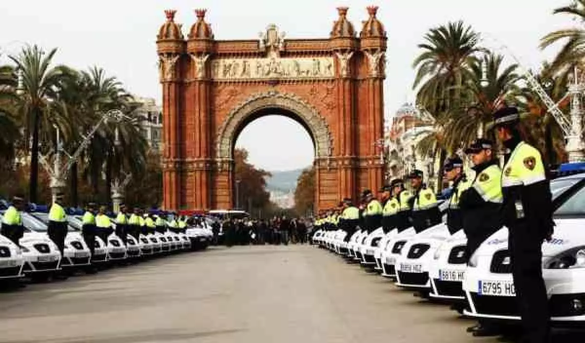 De Urban Guard jout al direkte boetes út yn Barcelona