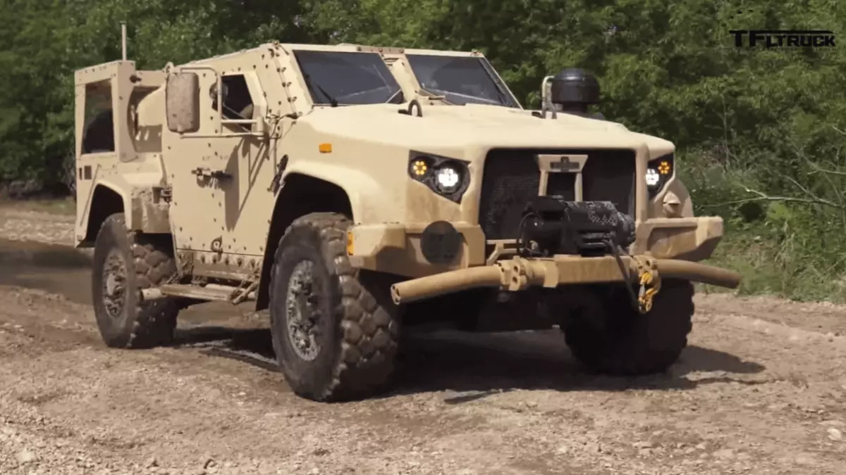 Oshkosh JLTV: د متحده ایالاتو اردو لپاره د هموي ځای ناستی