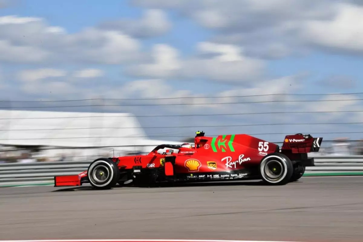 Ferrari no longer looks so far from Mercedes