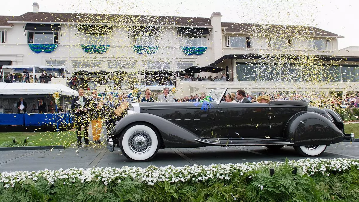 Pebble Beach Contest of Elegance 2015: eksklusivitet!