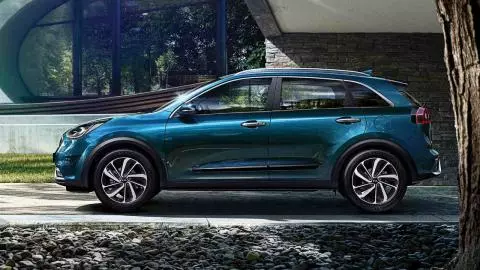 2017-nji ýylda iň köp satylan gibridler: Kia Niro - 4520 birlik