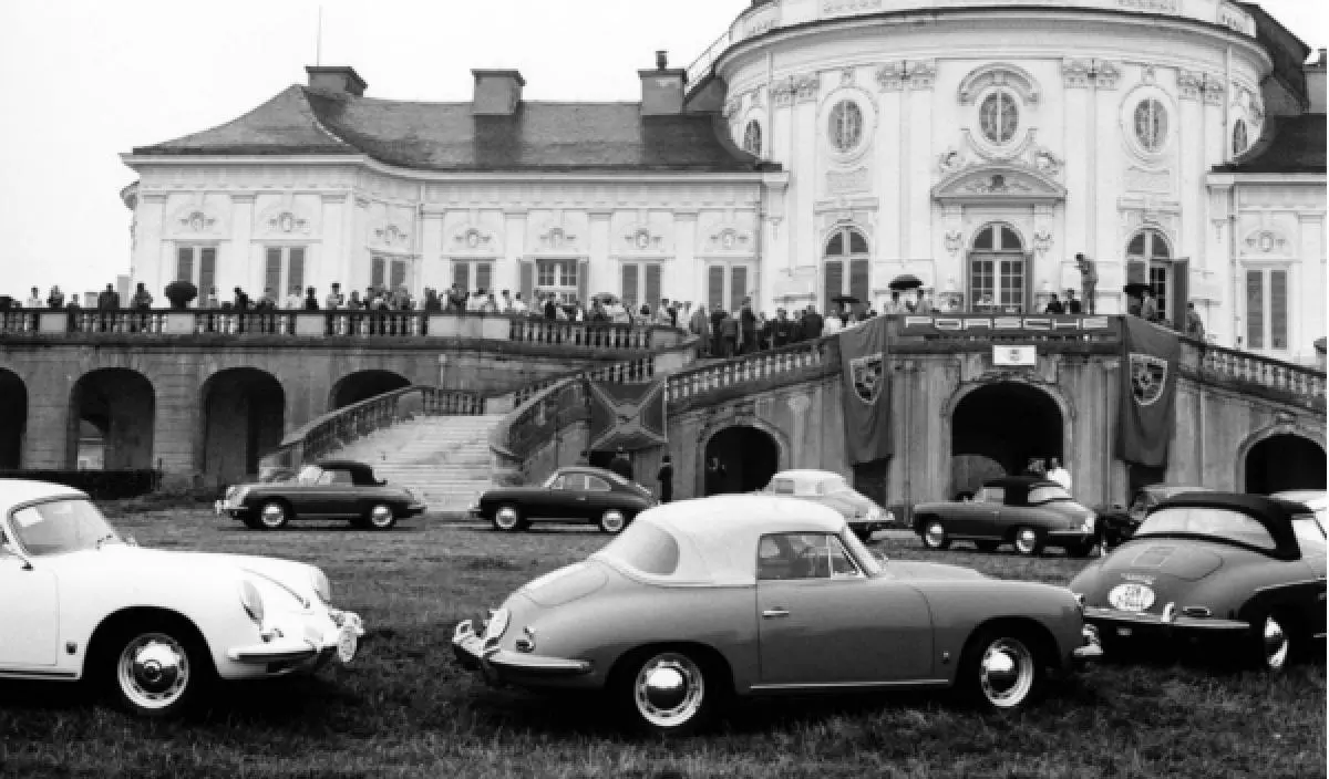 Шістдесят років Porsche Clubs