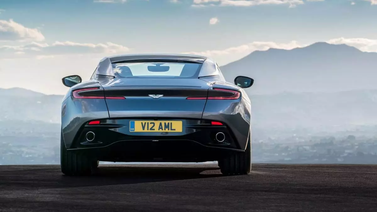 Dømt til fengsel for å ha stjålet en Aston Martin DB11