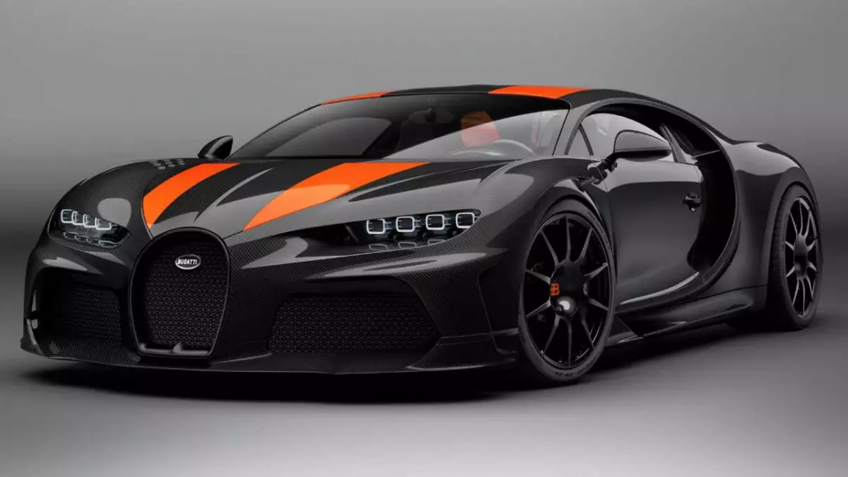 Bugatti Chiron Super Sport 300+: ບັນທຶກ 30 ສະບັບ