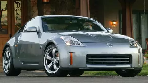 Nissan 350Z taun 2006